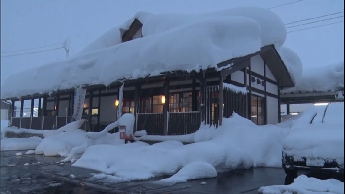 Parts of Japan buried under 6 feet of snow | wbir.com
