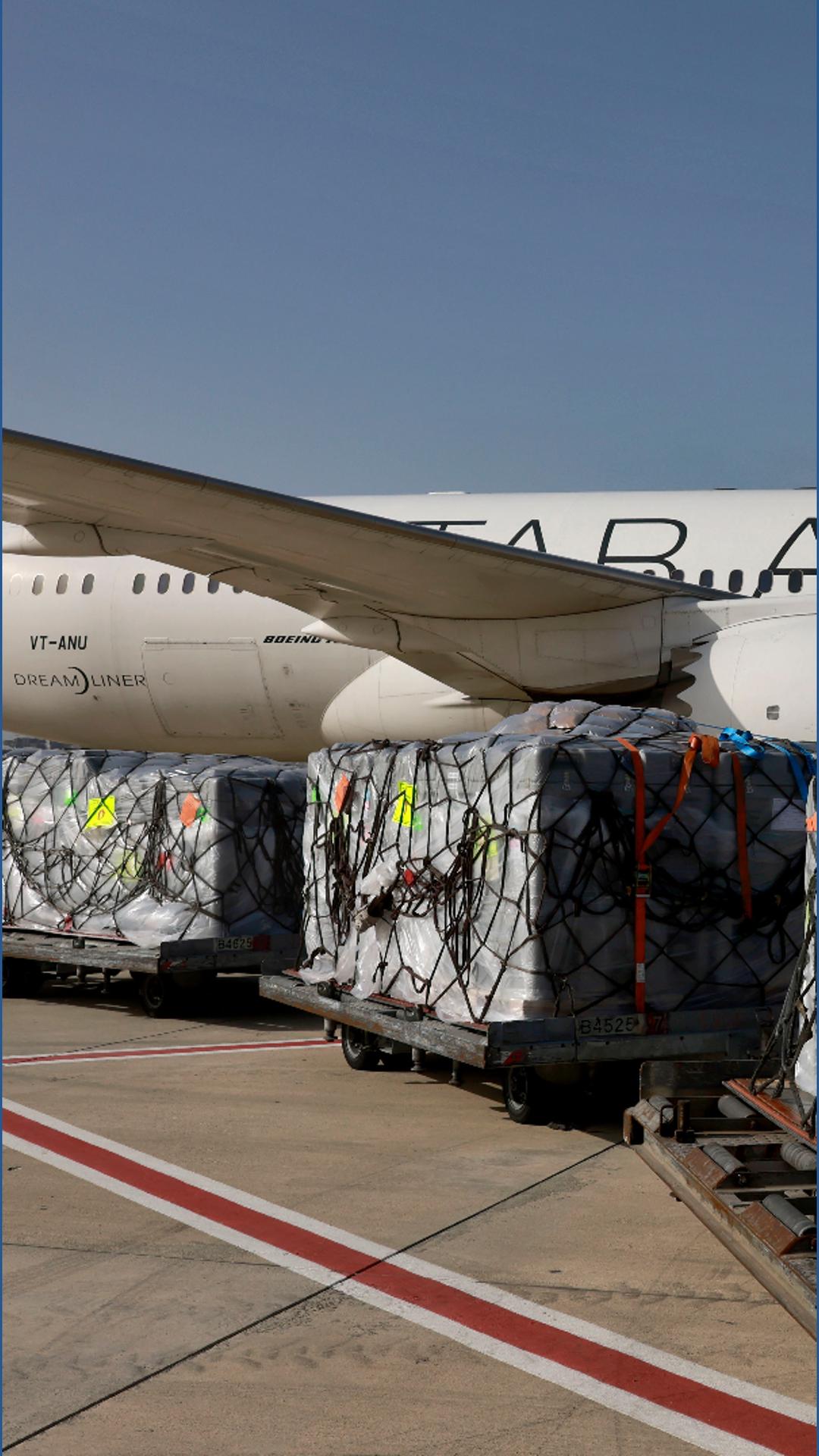 Hundreds of thousands of travelers stranded by flight disruptions after ...