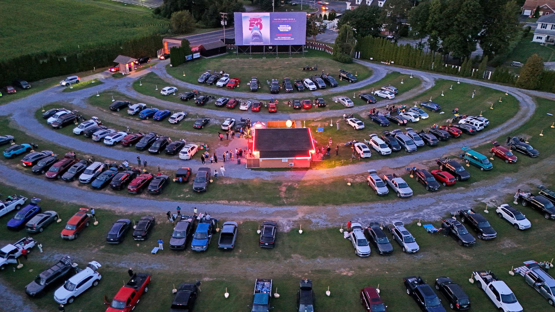 Couple Revives the World's Oldest Drive-In Theater | wbir.com