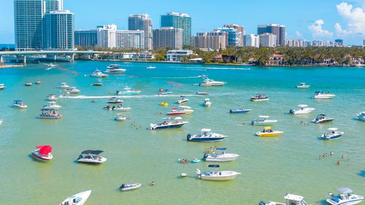 Potential boat explosion injures at least 11 people in Florida | wbir.com