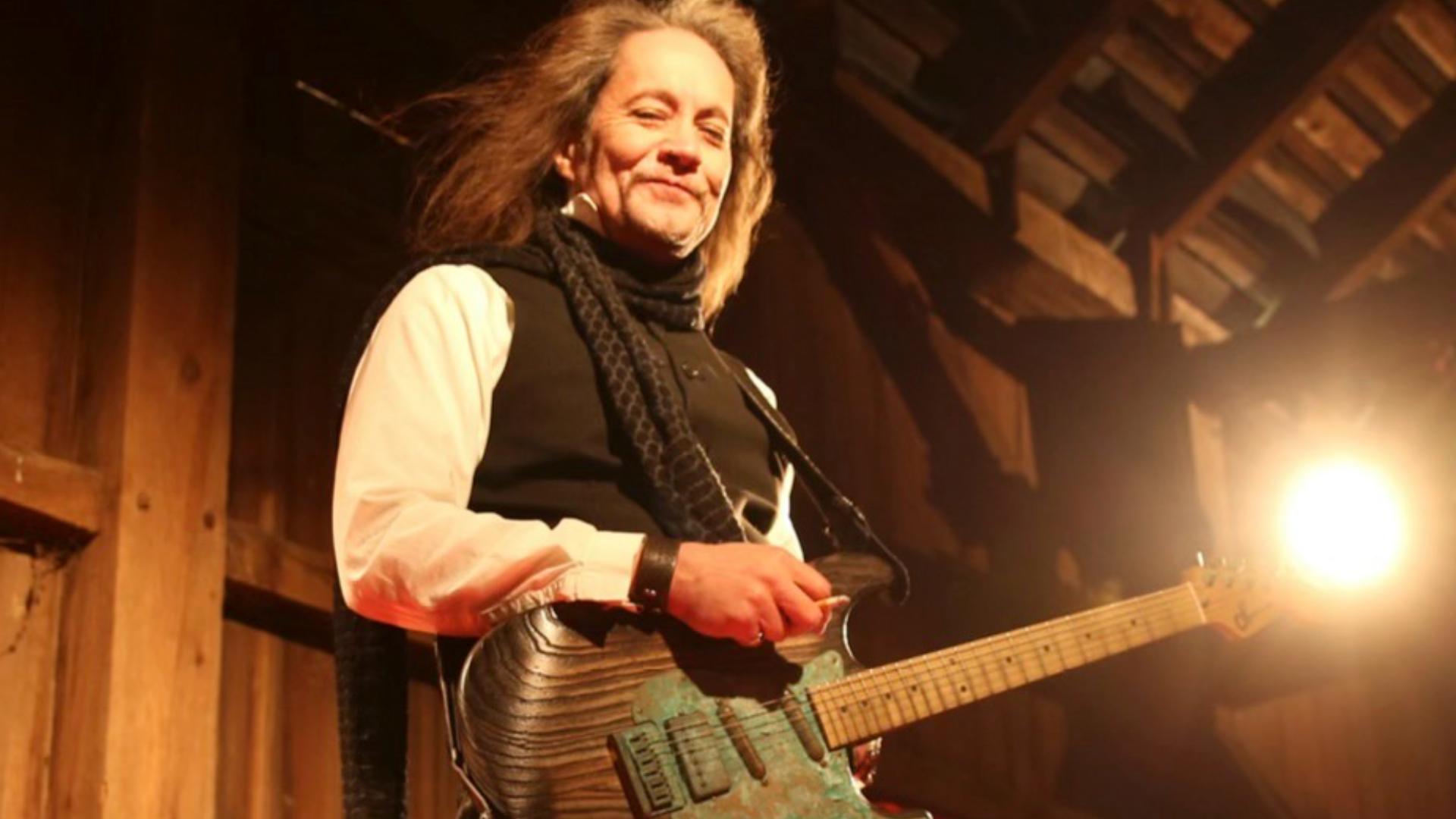Jake E. Lee, former Ozzy Osbourne guitarist, shot multiple times | wbir.com