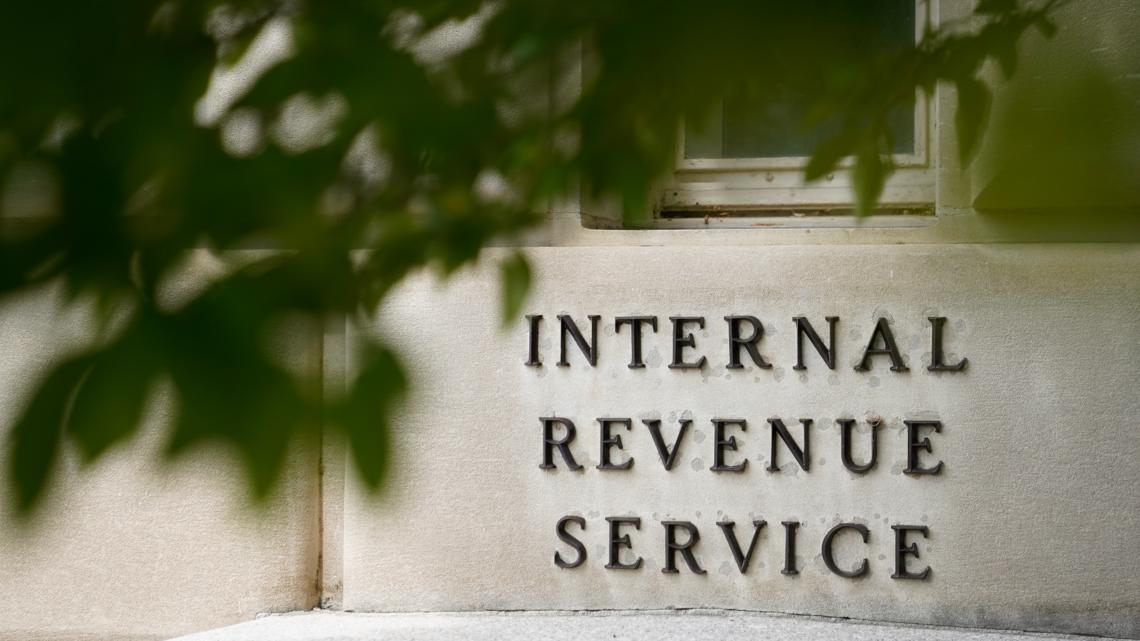 IRS: Pastors endorsing candidates keep tax-exempt status | wbir.com