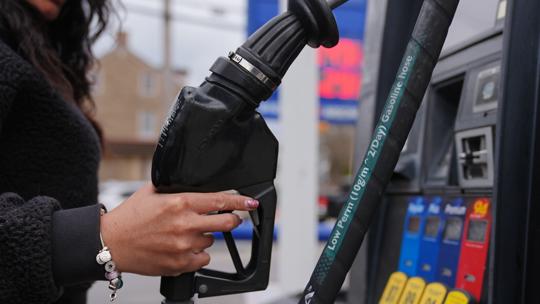 Gas prices expected to be second-highest ever for Fourth of July ...