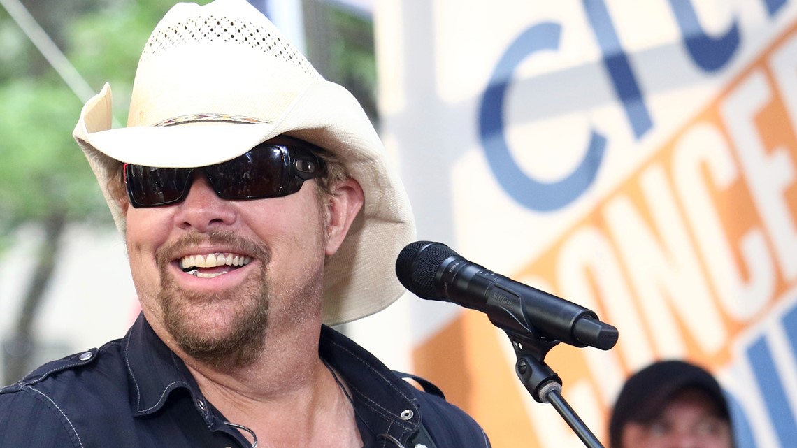 CMT Music Awards feature emotional Toby Keith tributes | wbir.com