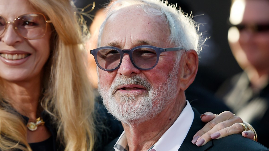 'Moonstruck' director Norman Jewison dies at 97 | wbir.com