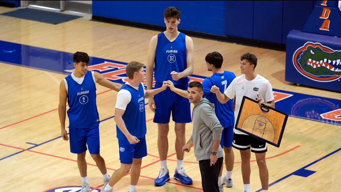 7-foot-9 Olivier Rioux plans to redshirt at Florida this season | wbir.com