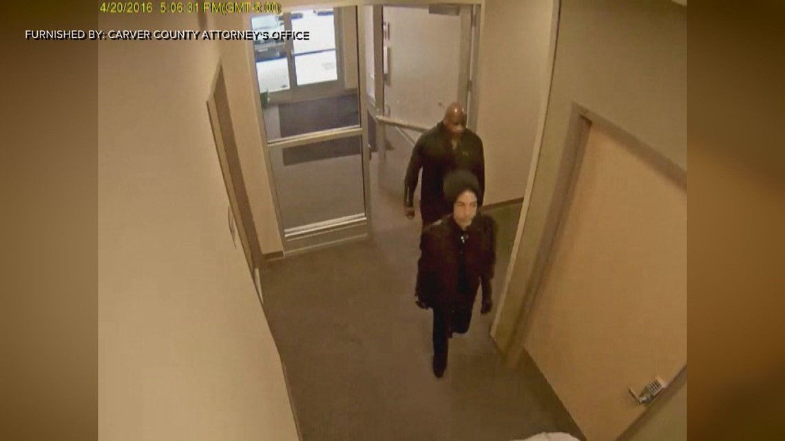 Videos, photos released in Prince death investigation | wbir.com