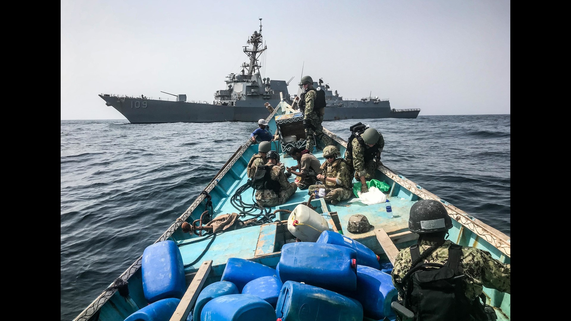 PICTURES: Norfolk-based USS Jason Dunham seizes hundreds of guns | wbir.com