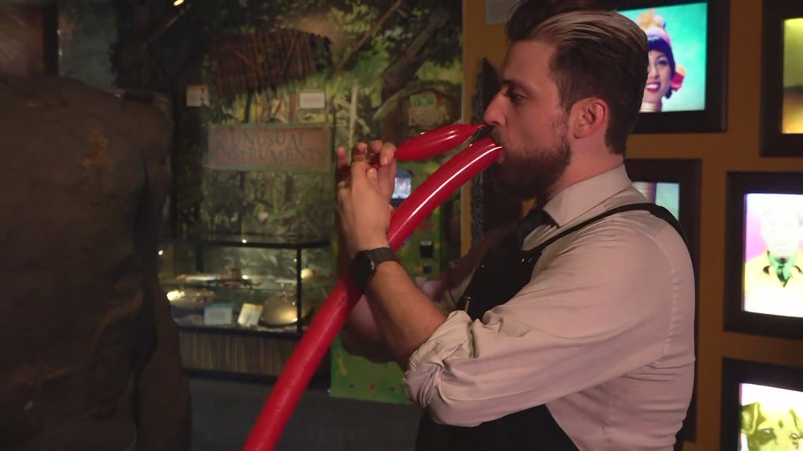 Ripley's Believe It or Not!: How to swallow swords, make balloon ...