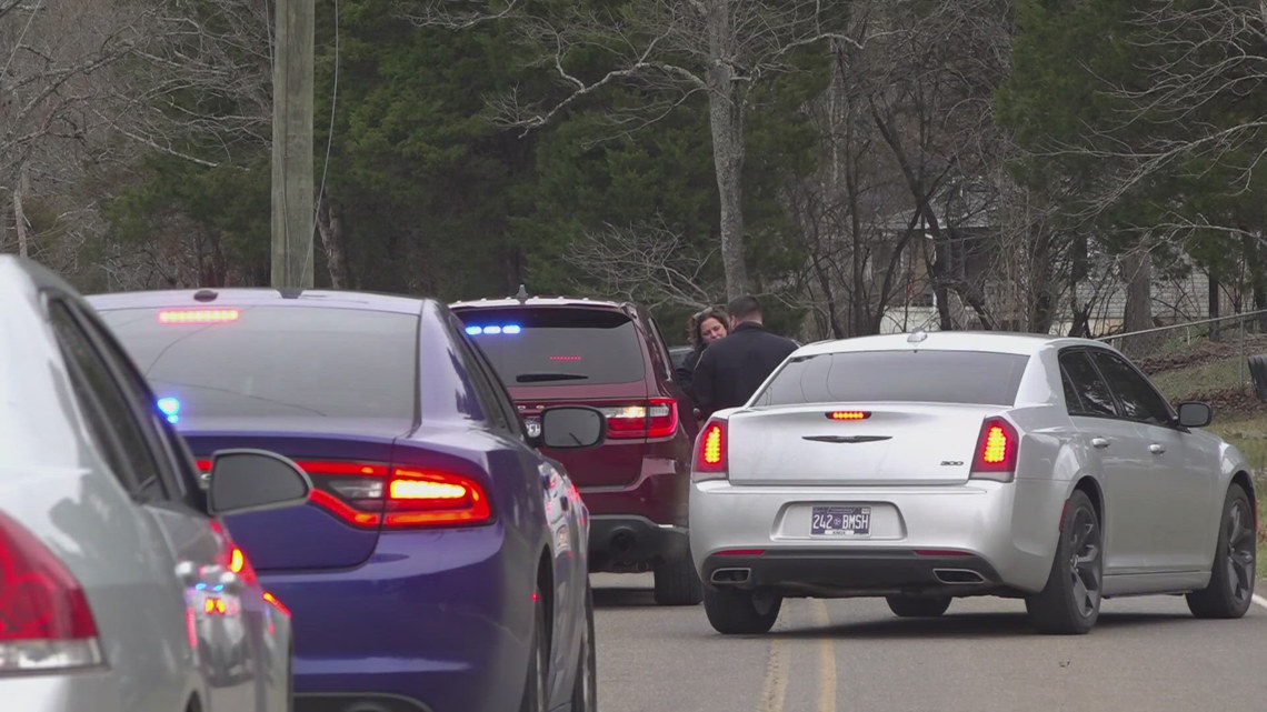 Search warrants describe 18-year-old killed by Knox Co. deputies as ...