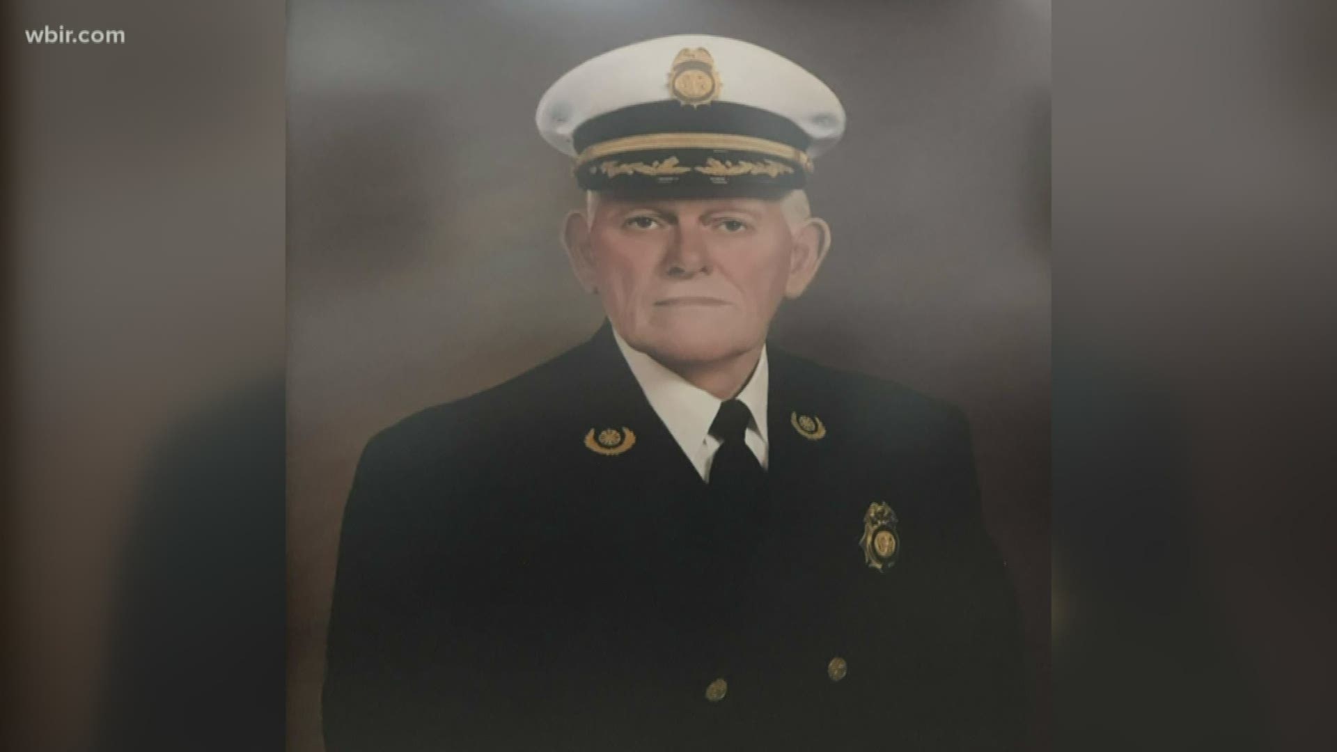Former KFD Chief Ed Cureton dead at 81 | wbir.com