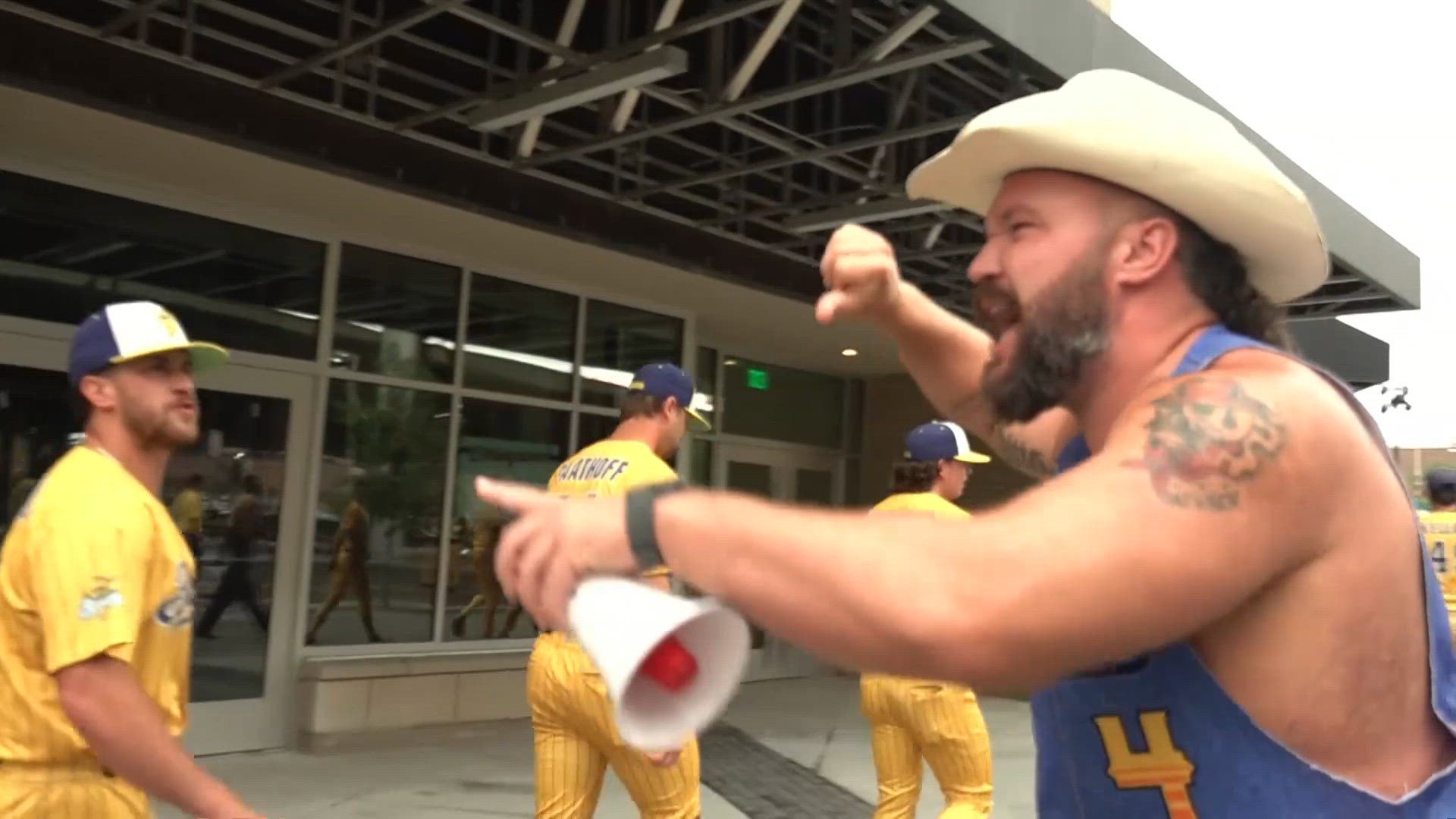 Local wrestlers turned 'Beefy Boys' help bring Banana Ball to East ...