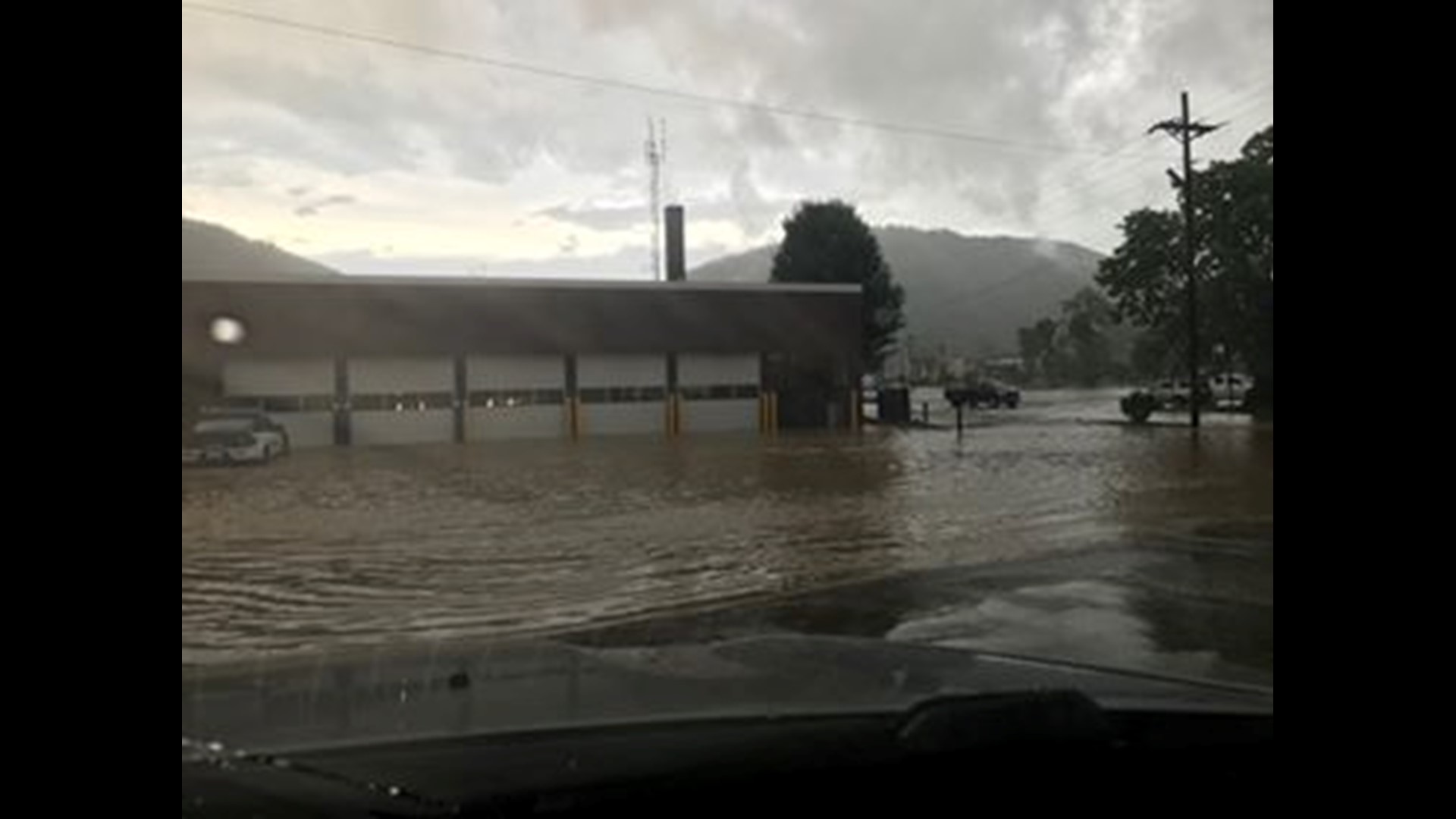 Roads back open in LaFollette after flooding | wbir.com
