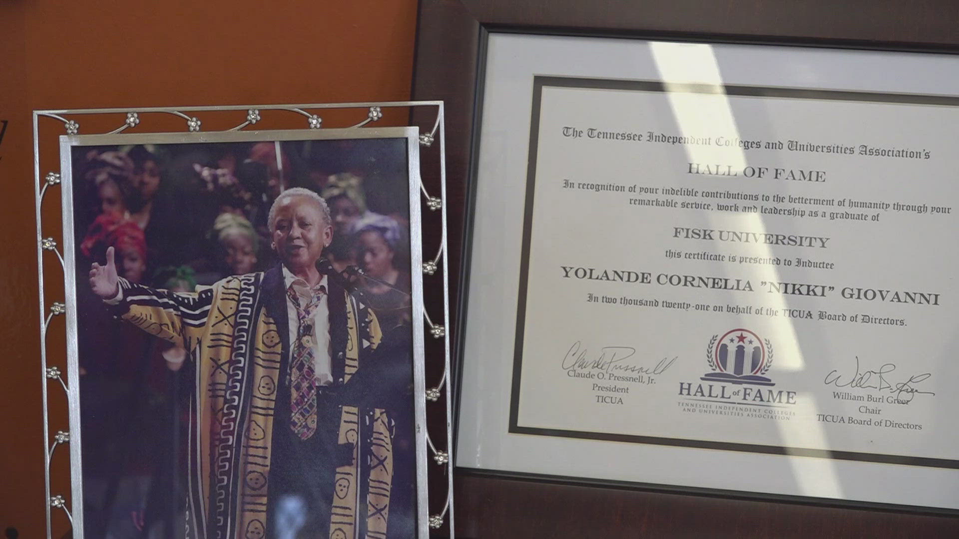 Knoxville native Nikki Giovanni dies at 81 | wbir.com