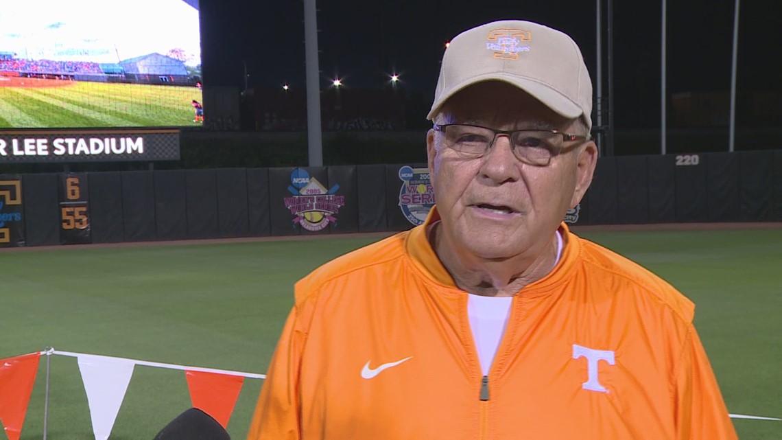 Longtime Lady Vol softball co-head coach Ralph Weekly announces ...