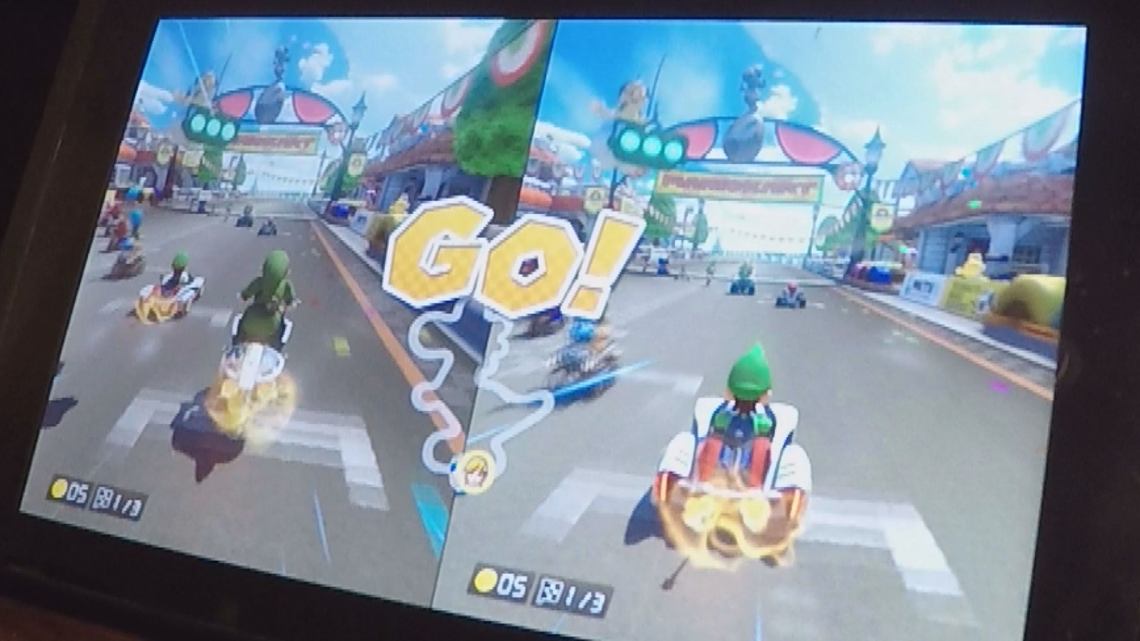 3...2...1...GO! Channel 10 plays Mario Kart with the Tennessee ...