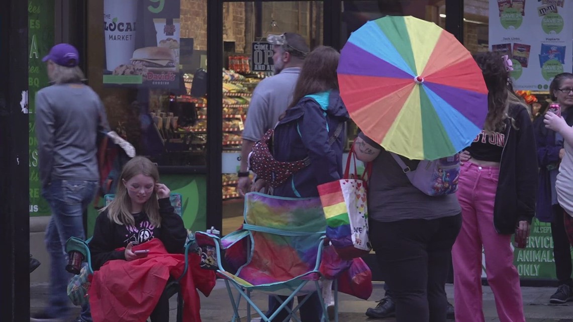 Knoxville parade and march kicks off 2023 Knox Pride festival | wbir.com