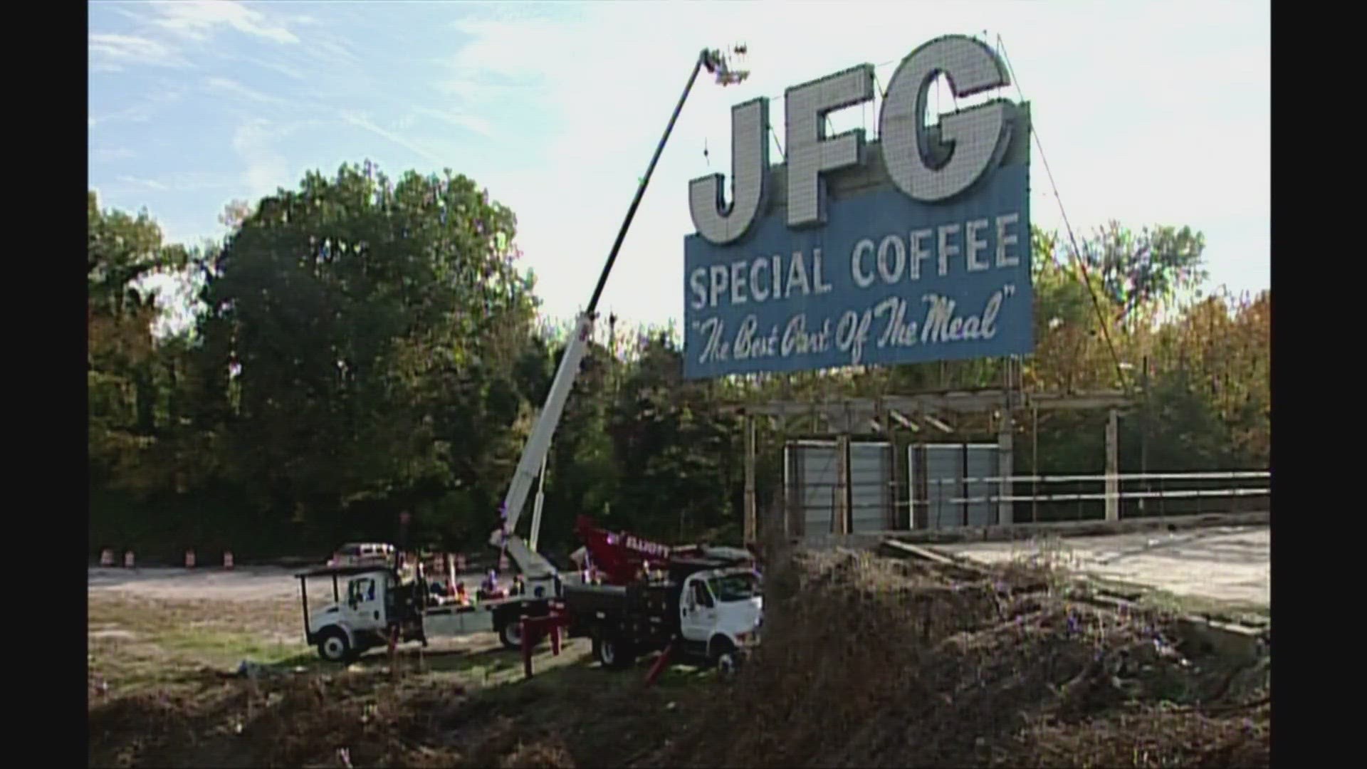Historic JFG Coffee sign comes down in Knoxville | wbir.com