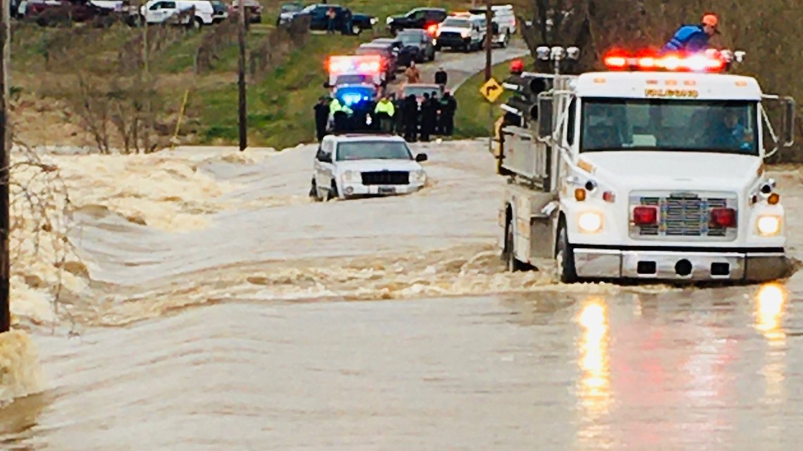 Dramatic rescue: Hamblen, Cocke Co. first responders save driver in ...