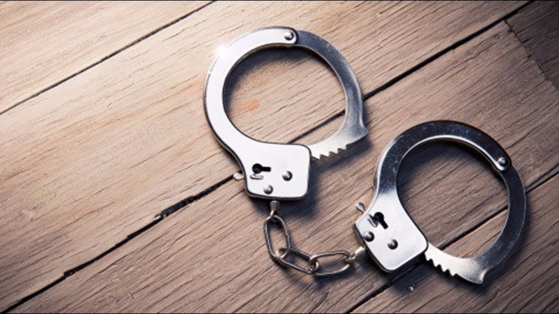 Knoxville police arrest man after Dollar General robbery | wbir.com