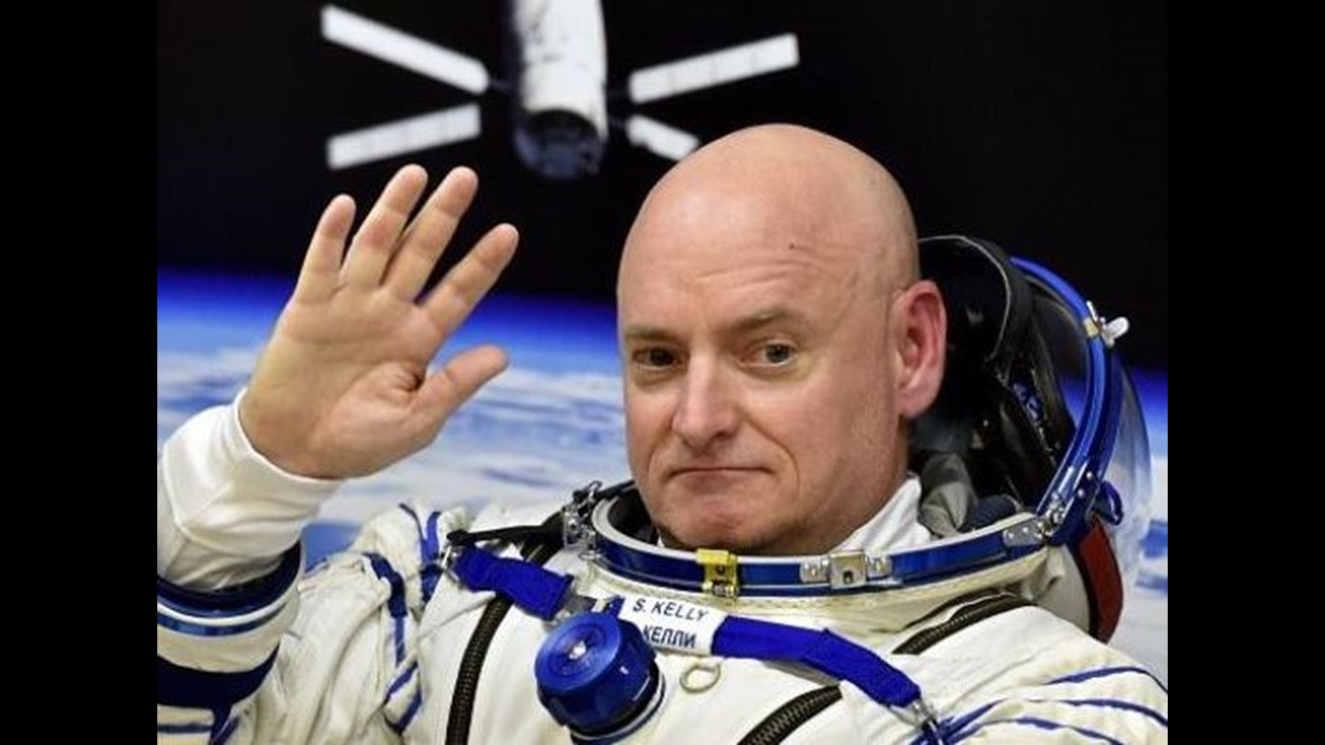 Astronaut Scott Kelly dresses up as a gorilla in space | wbir.com