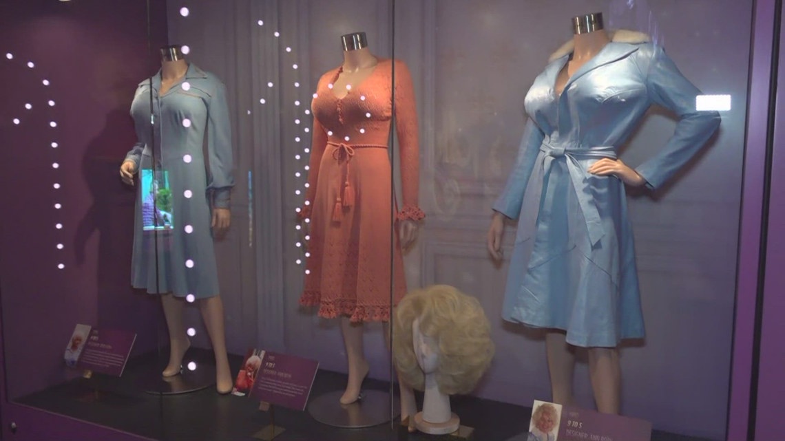 “The Dolly Parton Experience” opens in Dollywood | wbir.com