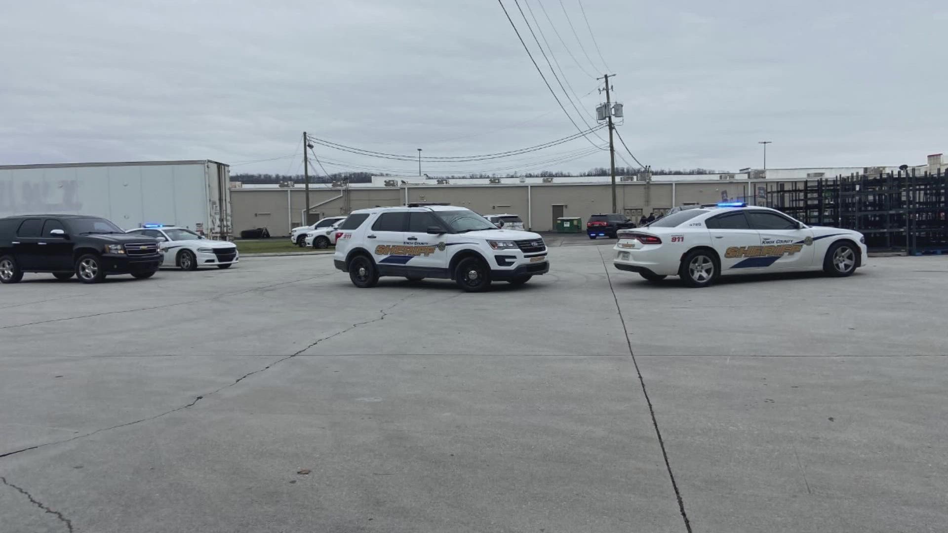 KCSO: Suspect at large, armed after shooting in Halls | wbir.com