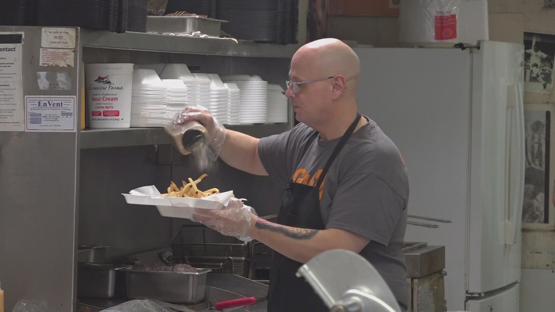 Knoxville restaurant owners ask people to eat local, helping small ...