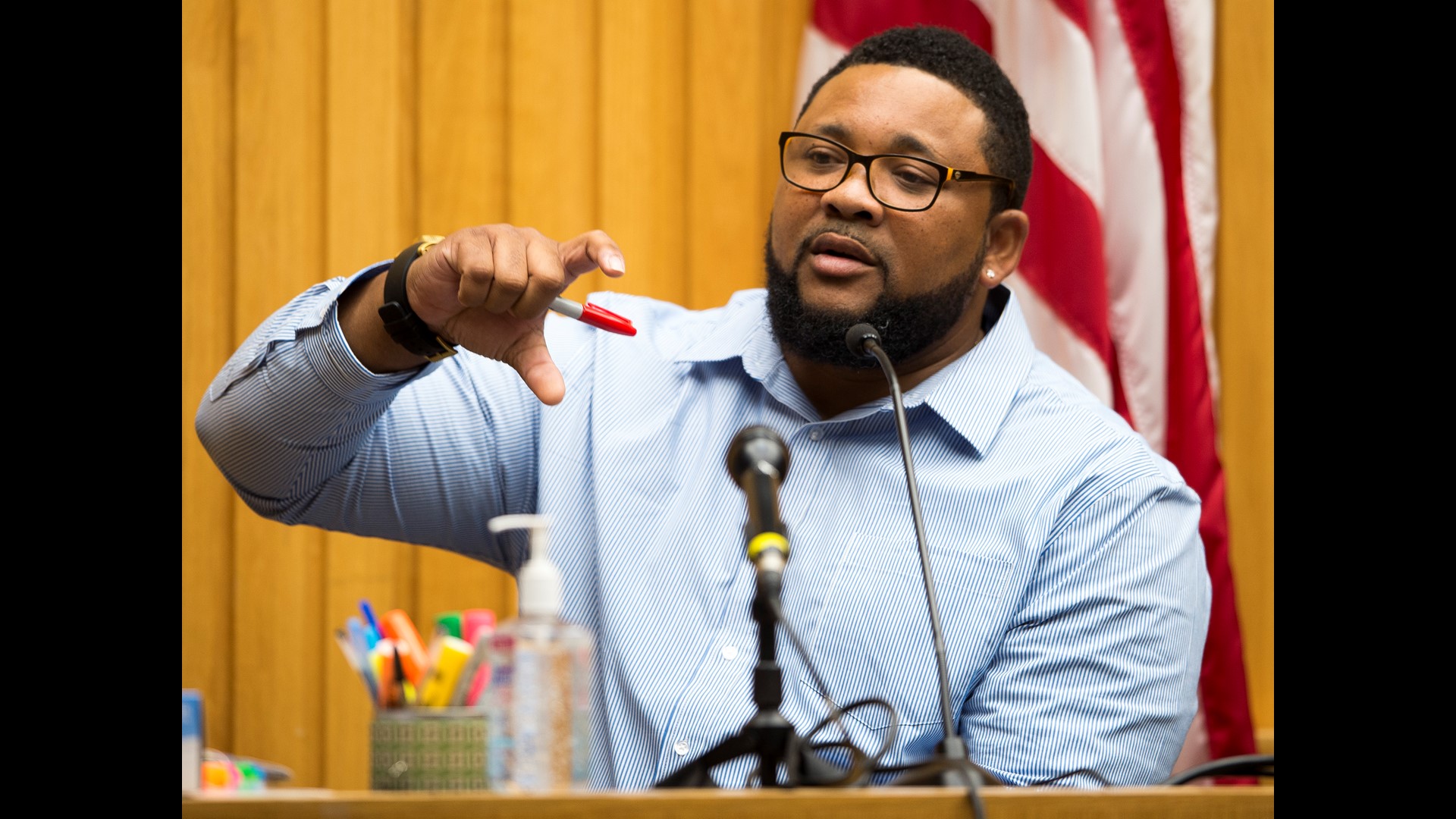 Boyd trial, Day 1: A burned body by the tracks, a final glimpse of the ...