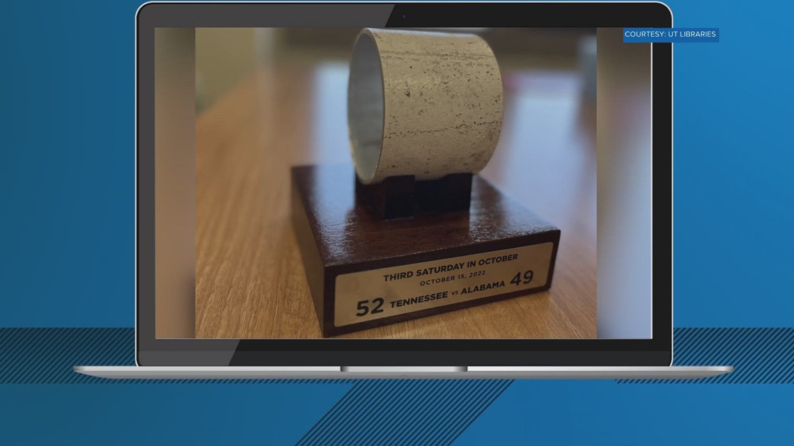 UT Library displays piece of Neyland Stadium goalpost taken down after ...