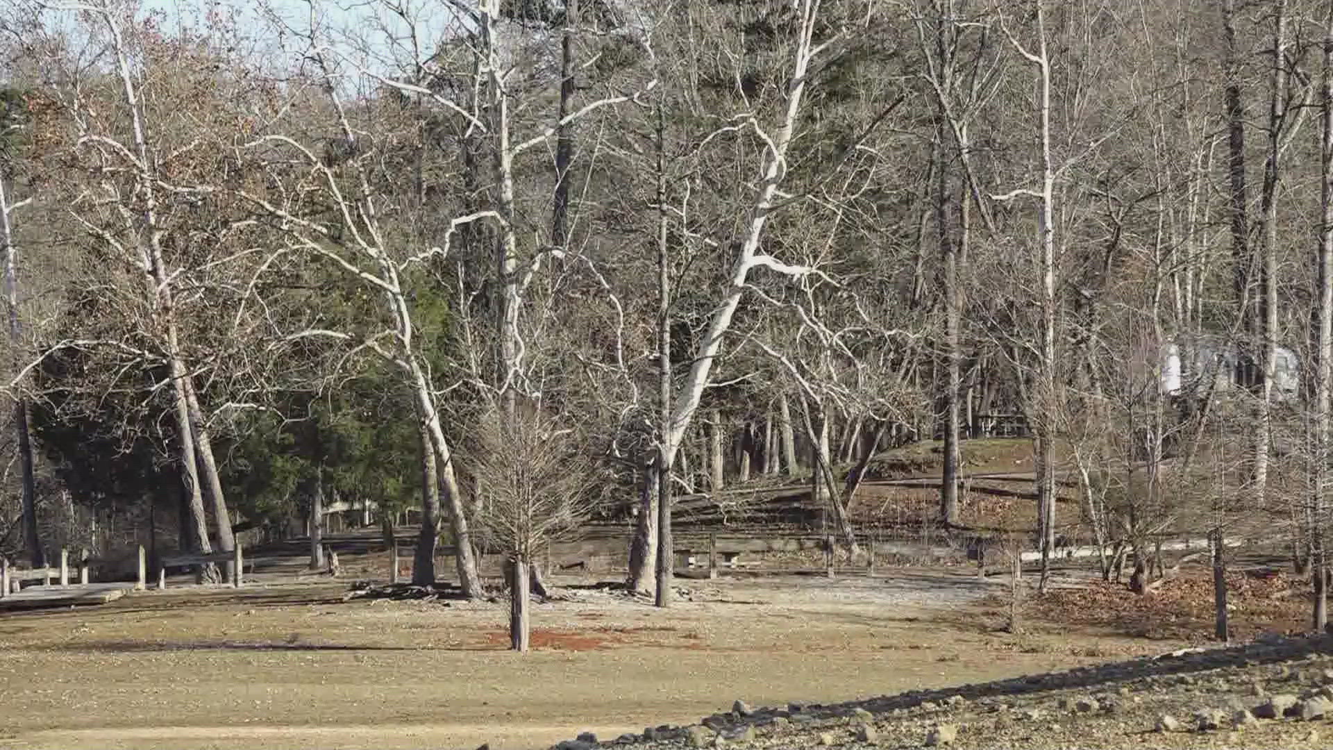 2 people trapped when trench collapsed | wbir.com
