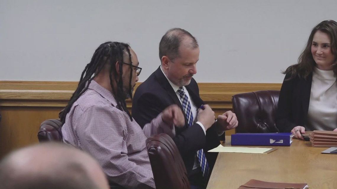 Judge orders new hearing for DeHart in deputy shooting case | wbir.com
