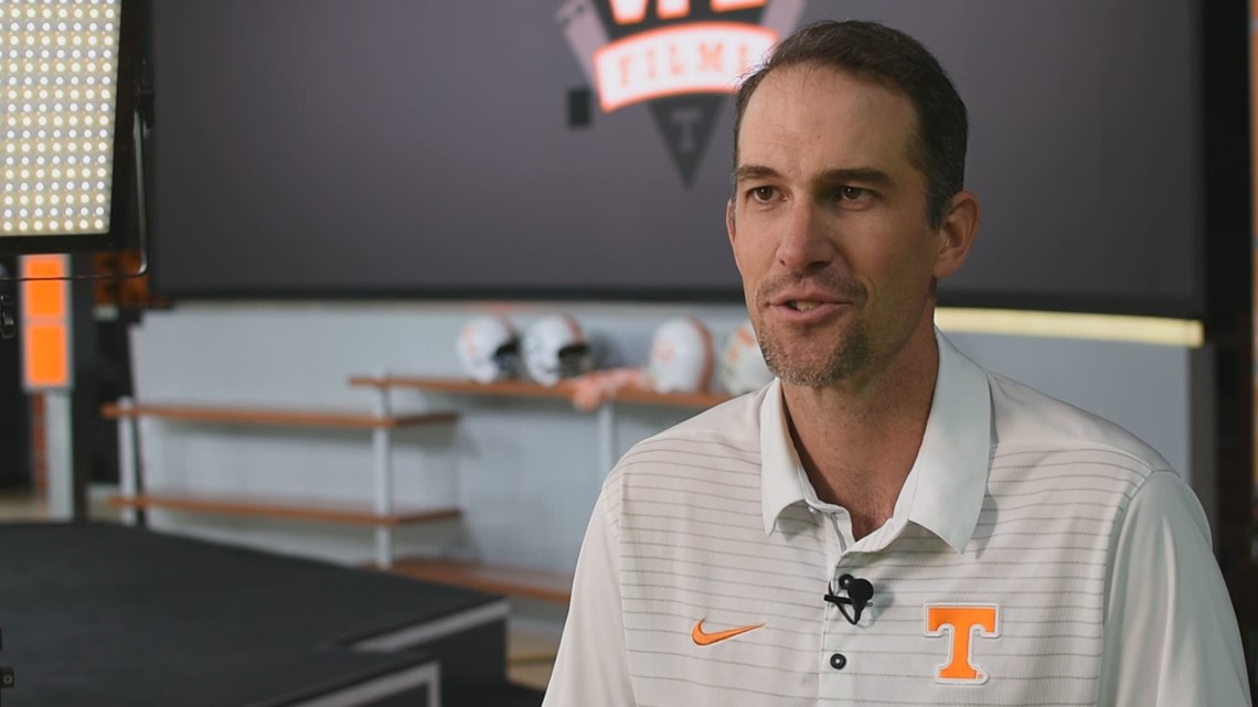 1 on 1 with offensive coordinator Tyson Helton | wbir.com