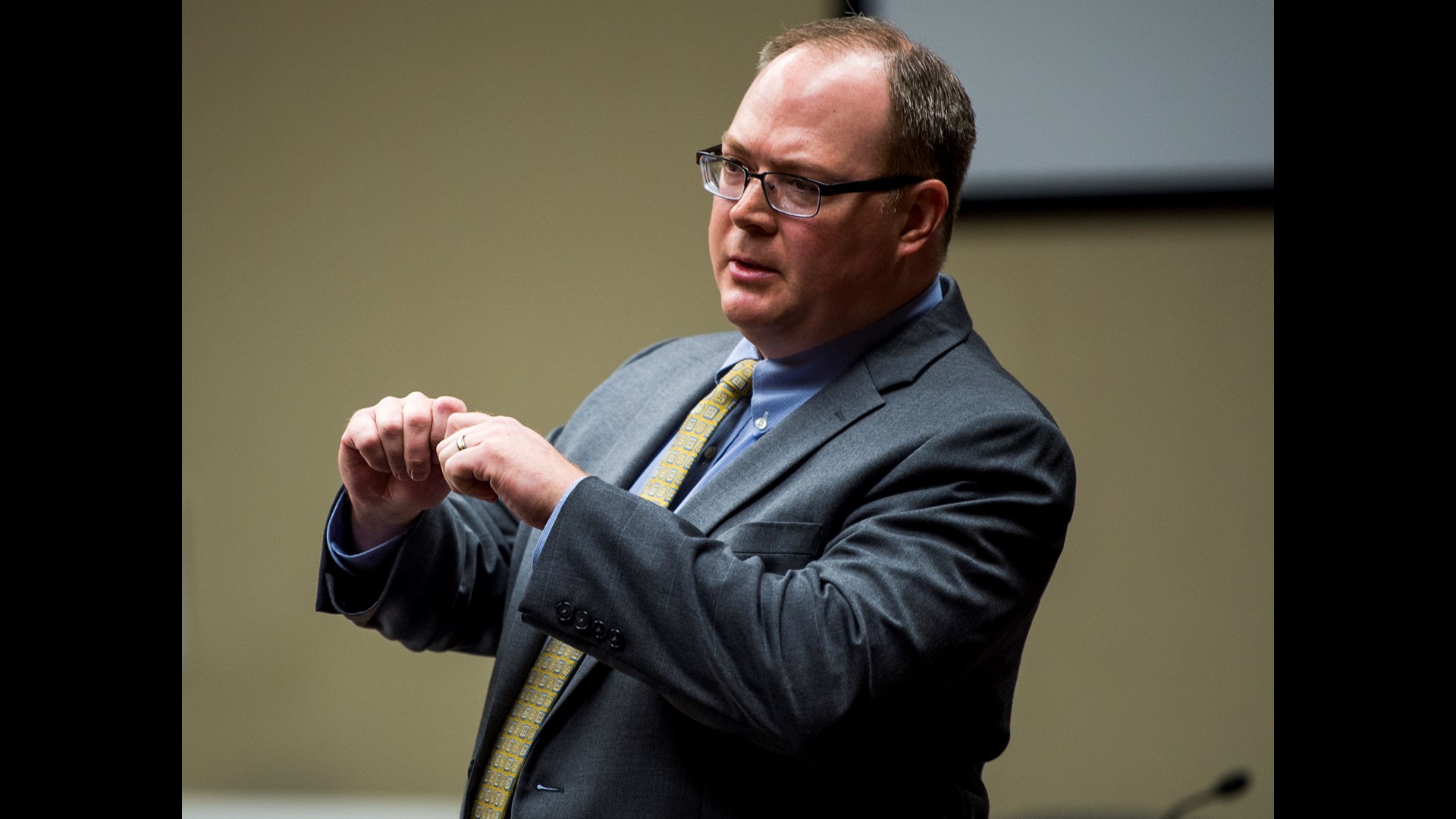 Boyd trial, Day 1: A burned body by the tracks, a final glimpse of the ...