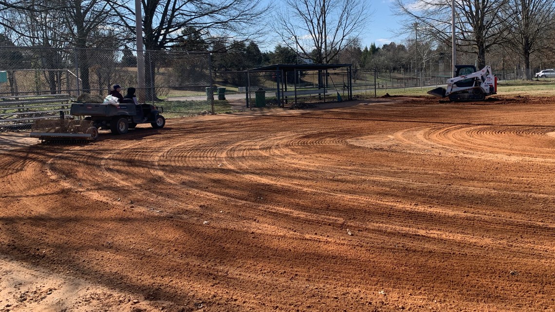 Community repairs damaged softball fields at Nicholas Ball Park | wbir.com