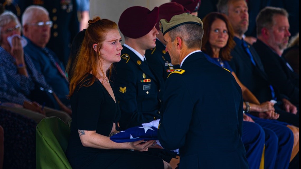 SSgt. Ryan Knauss laid to rest at Arlington National Cemetery | wbir.com