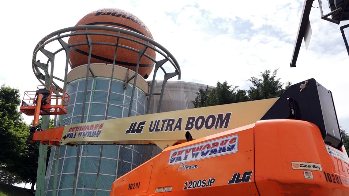 Women's hoops HOF chippy in the paint; basketball gets fresh coat ...
