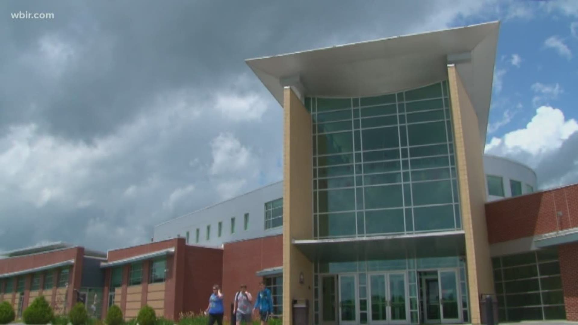 Oak Ridge student survey addresses vaping, discrimination and mental ...