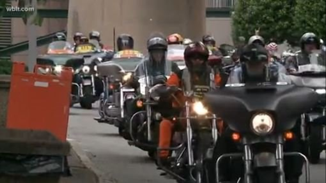 Motorcycle crew crosses country to honor fallen soldiers for Memorial ...