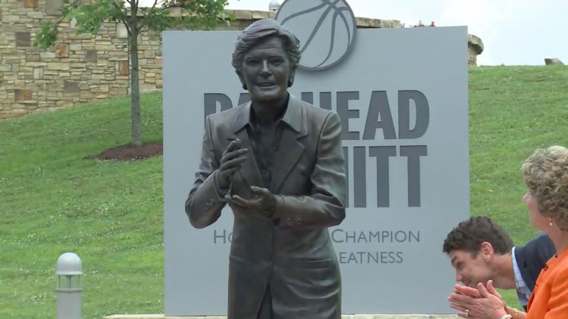 Pat Summitt's hometown unveils statue in her honor | wbir.com