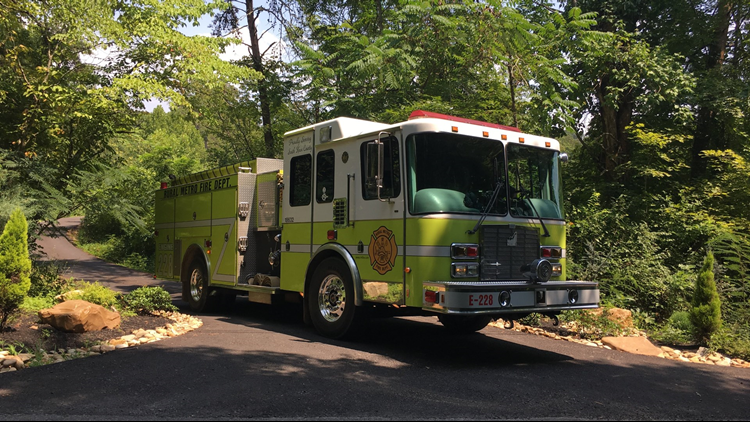 "We were preparing for the worst": Knox man trapped 50 feet up in tree ...