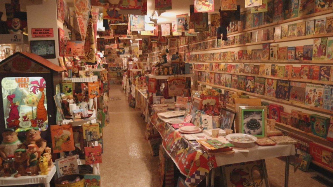 PHOTOS: Alabama Man's impressive pop culture collection literally fills ...