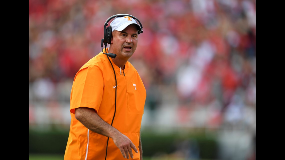 GoVols247: Vols OL Locklear dealing with knee injury | wbir.com