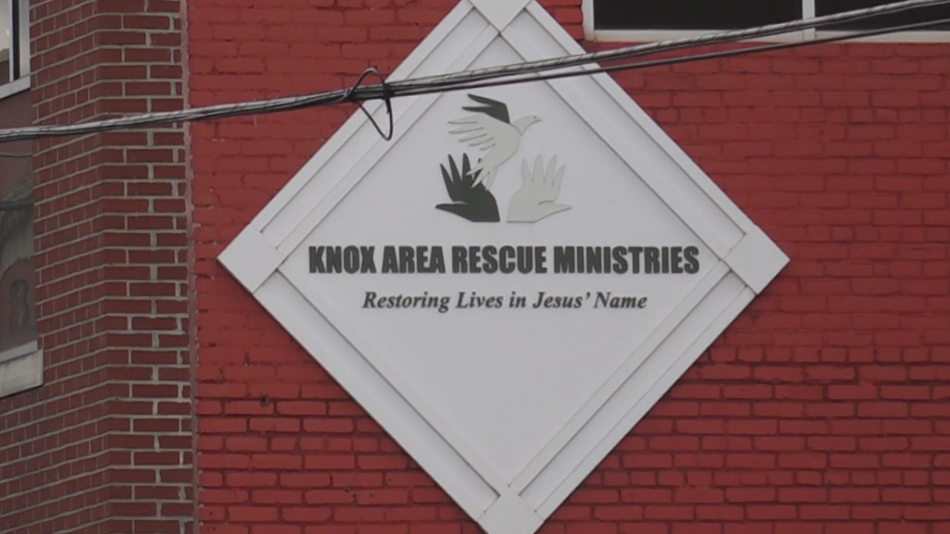 KARM hands out gift cards in homeless camps | wbir.com