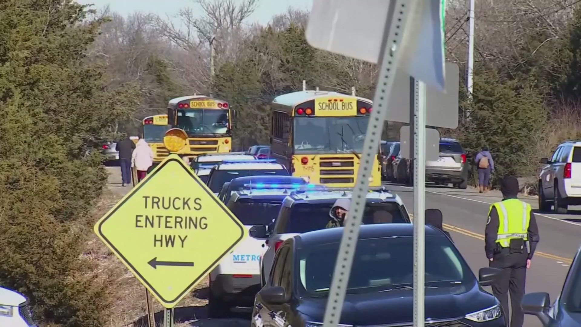MNPS: Weapons detection system at Antioch High School didn't work ...