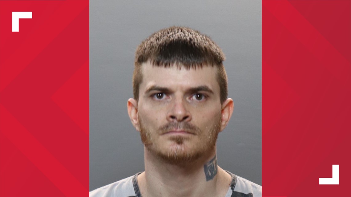 Man arrested after foot search on I-75 in Clinton | wbir.com