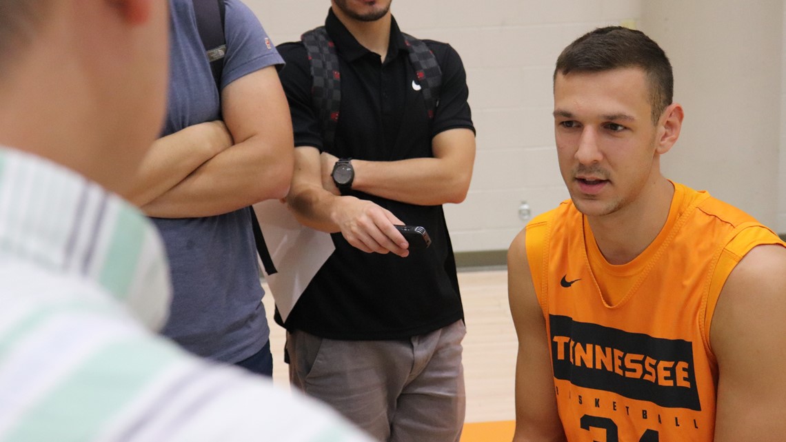 Tennessee basketball's Uros Plavsic ruled eligible by NCAA | wbir.com