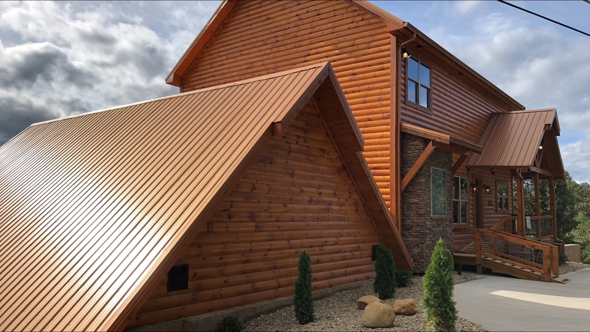 Your guide to luxurious local vacations | wbir.com