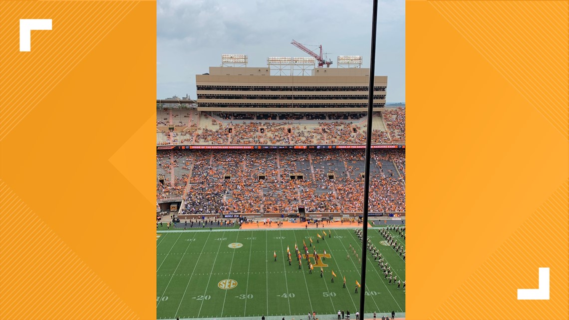 Tennessee crowd light for kickoff against Chattanooga | wbir.com
