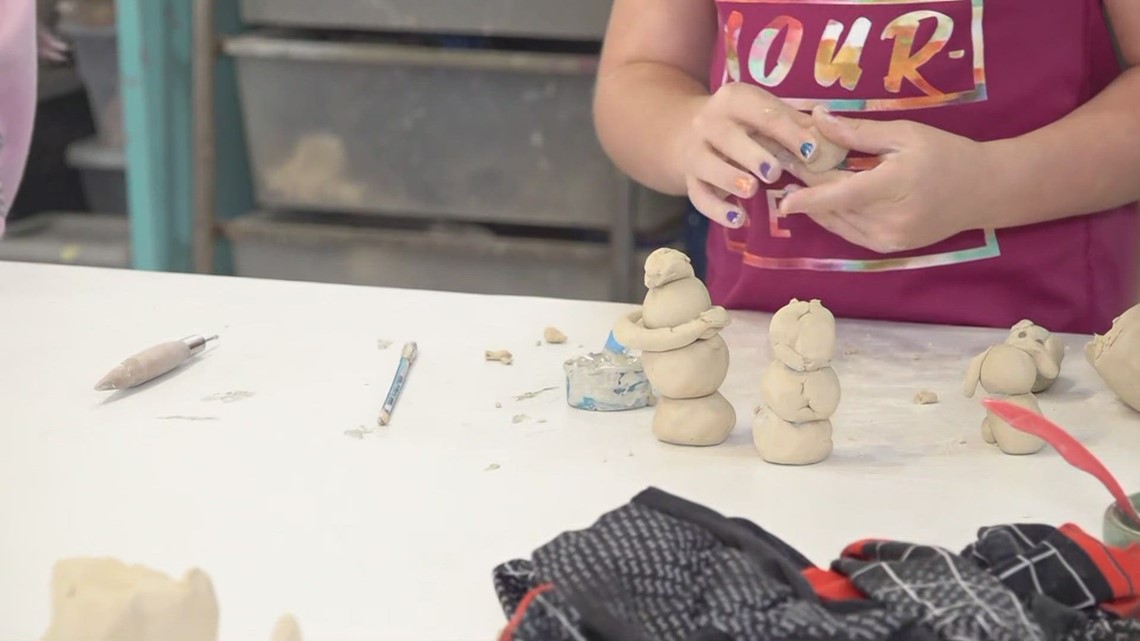 Studio 212 lets you express your creative side | wbir.com